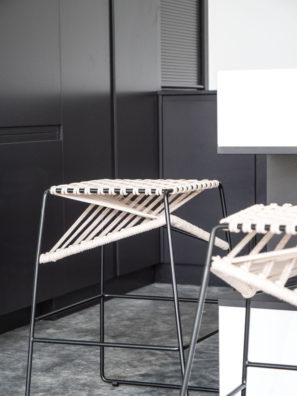 CABLE BARCHAIR / COUNTER STOOL / VARIOUS COLORS– Green Design Gallery