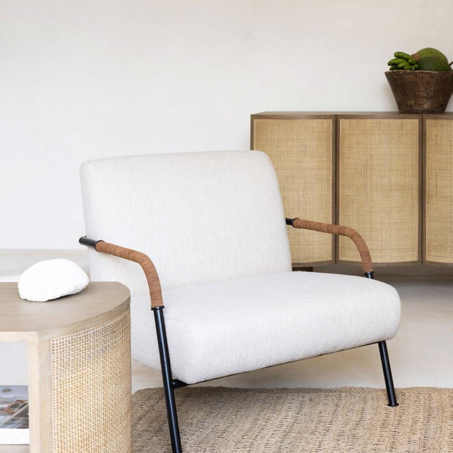 DRAKE LOUNGE CHAIR | LINEN SNOW– Green Design Gallery